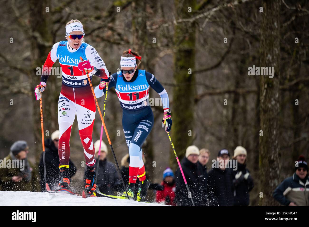 250207 Emma Ribom, Piteå Elit SK, och Moa Lundgren, Åsarna IK, tävlar i ...