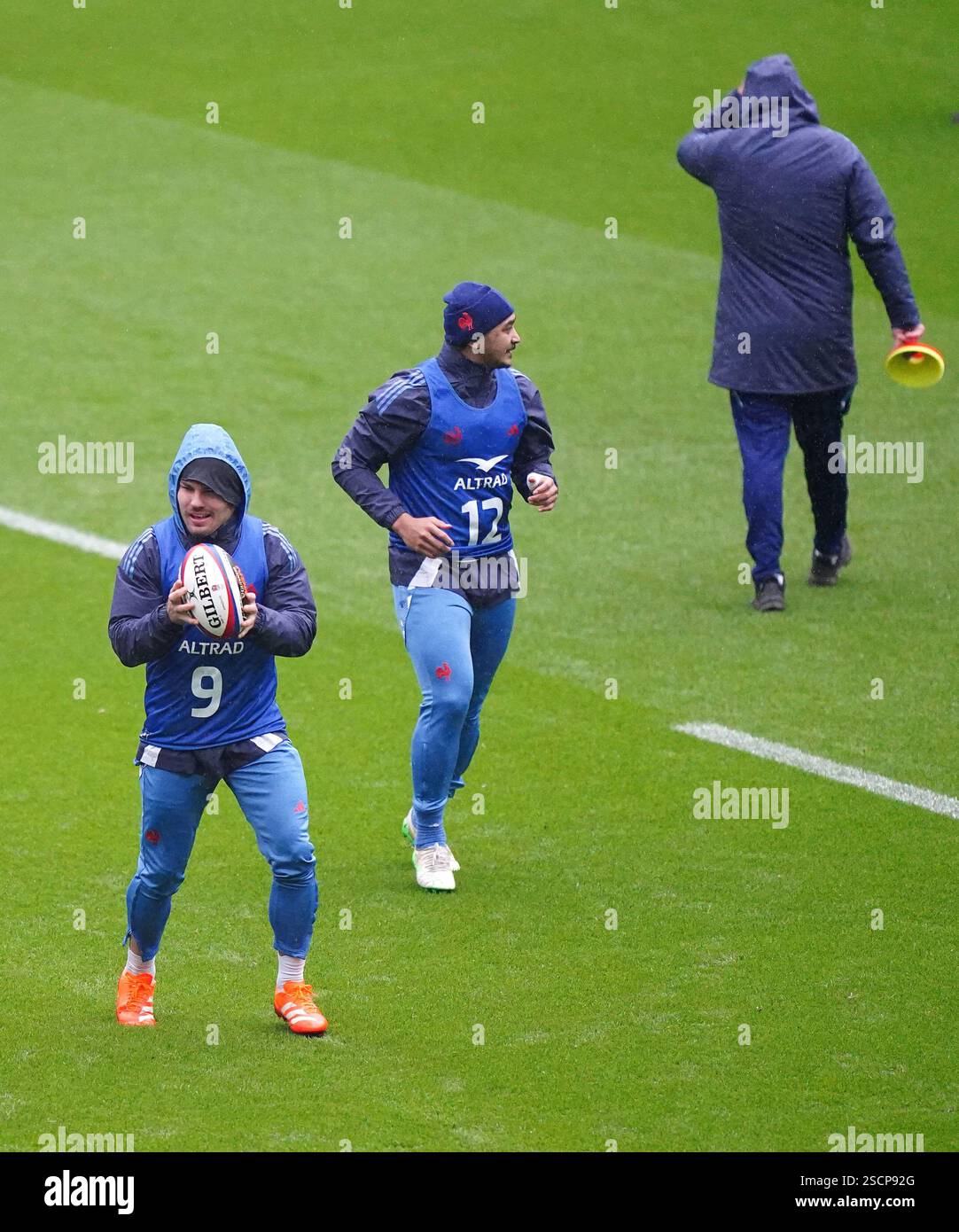 France's Antoine Dupont and Yoram Moefana during a captain's run at the ...