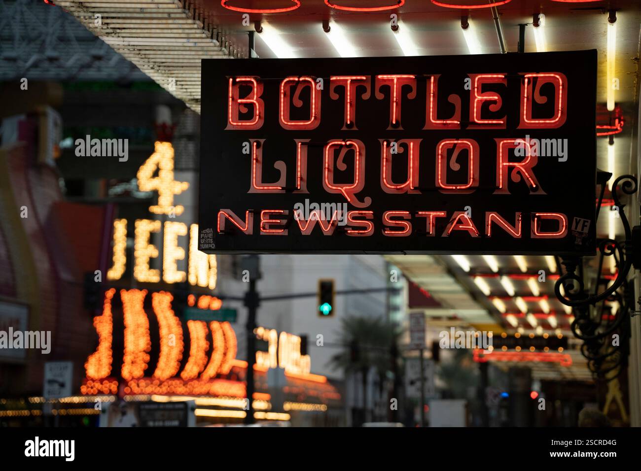 Neon newsstand sign hi-res stock photography and images - Alamy