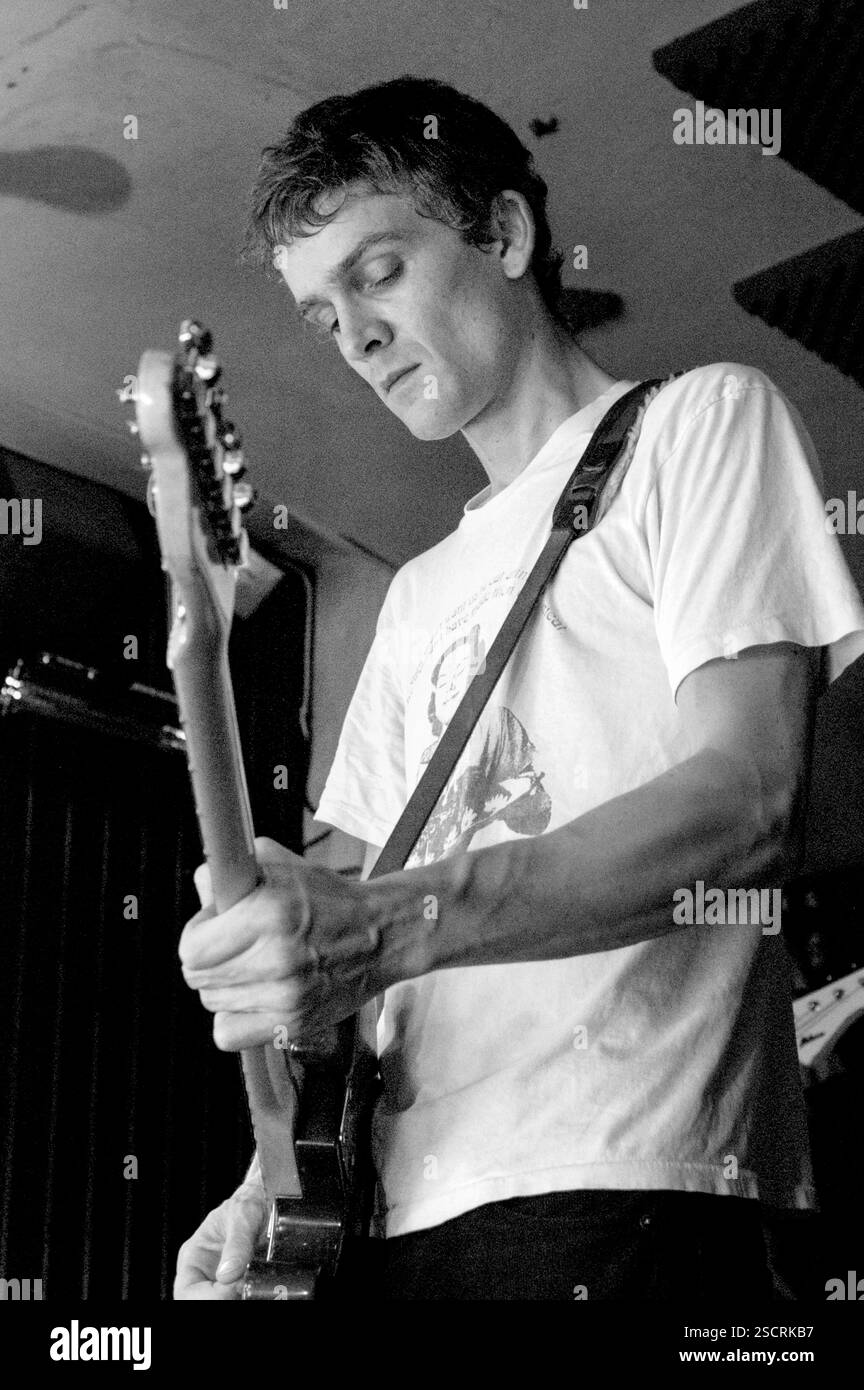 BRENDAN BENSON, CONCERT, 2002: Brendan Benson playing a solo gig with ...