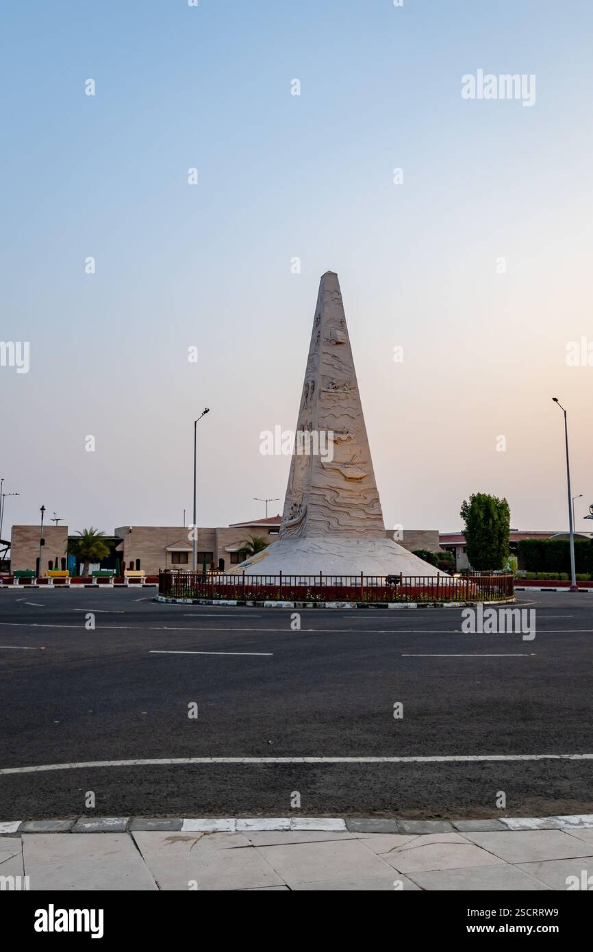 patriotic pillar in remembrance of soldier fought war by security force ...