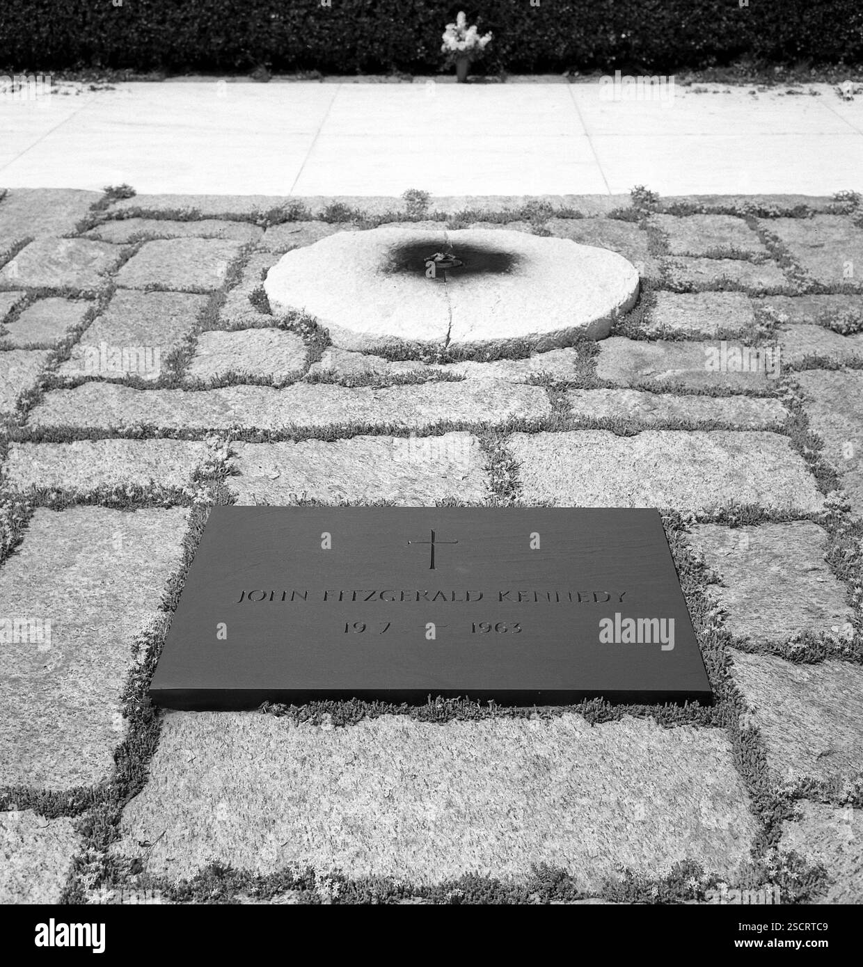 The tomb of John Fitzgerald Kennedy at the Heroes' Cemetery in ...