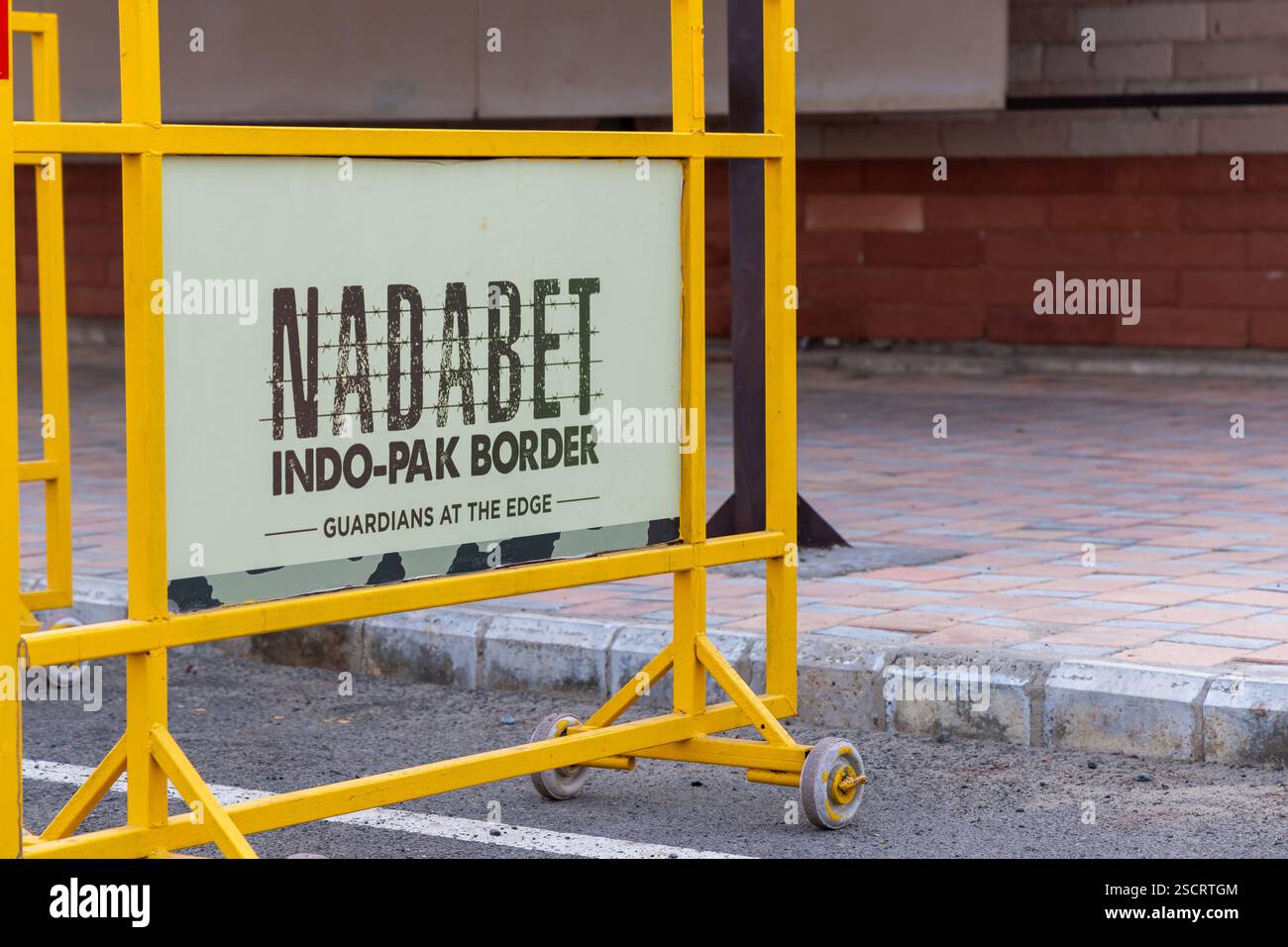 Indo pak frontier hi-res stock photography and images - Alamy