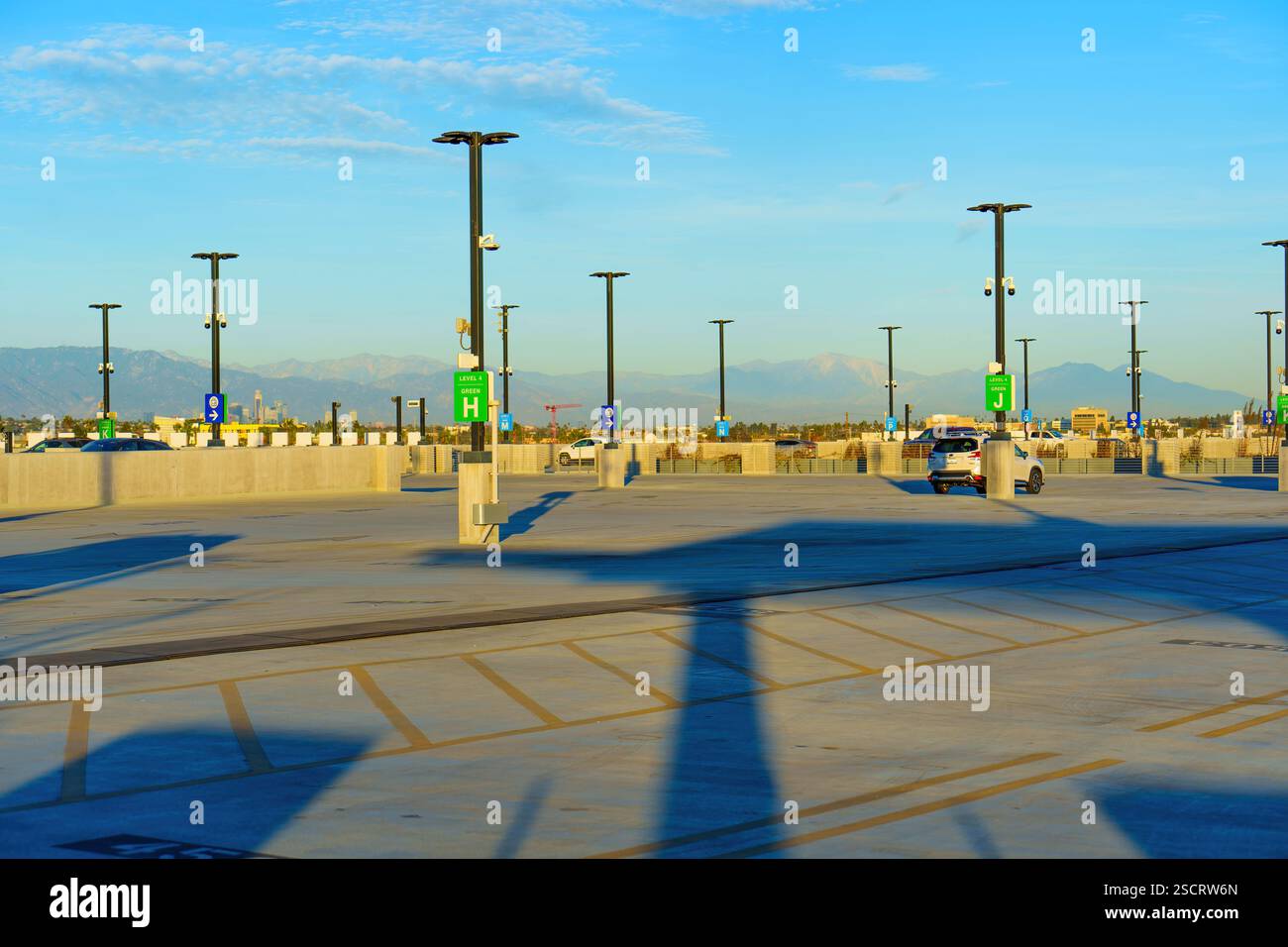 Los Angeles, California - January 6, 2025: Expansive rooftop parking ...