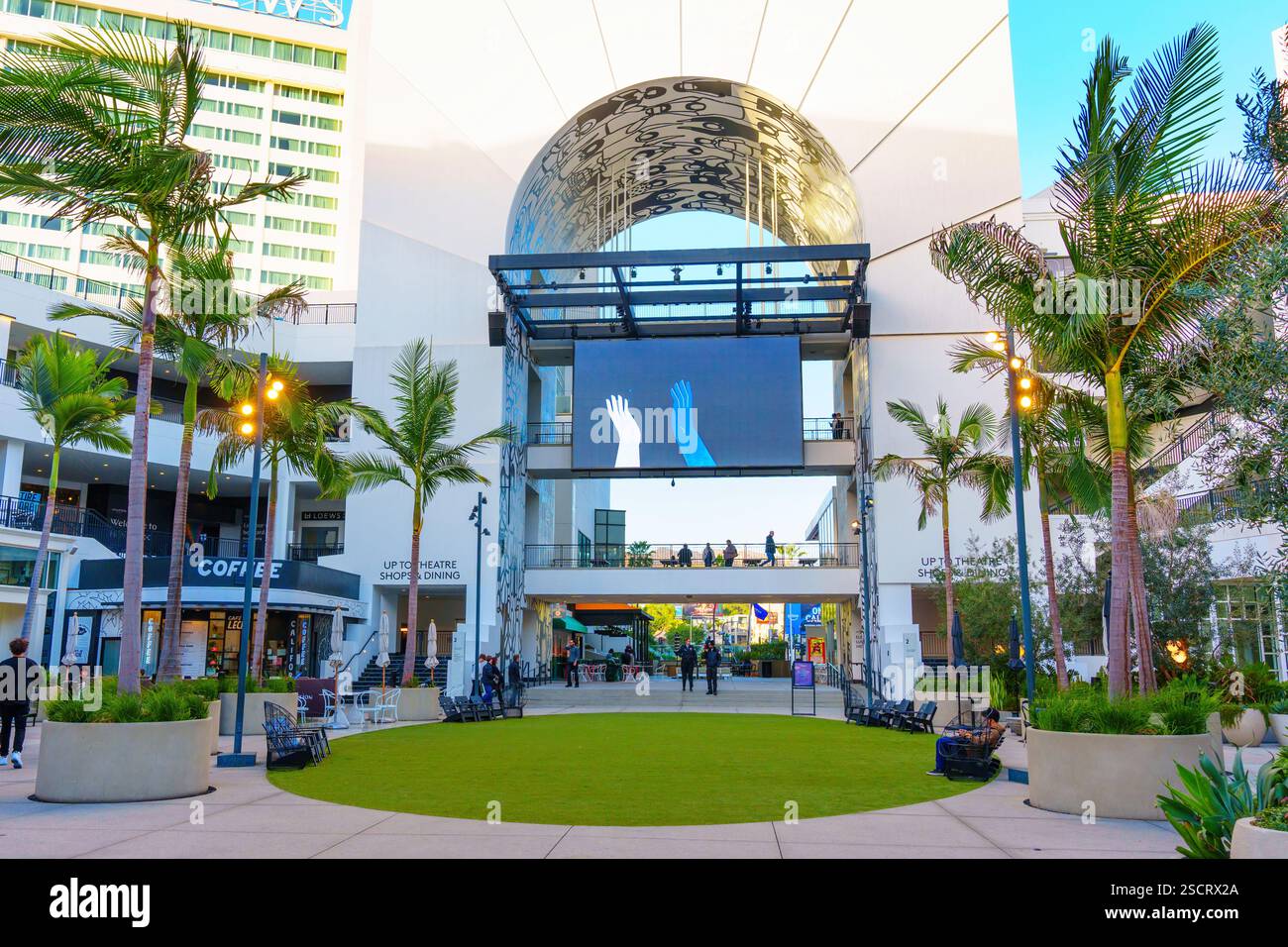 Los Angeles, California - January 8, 2025: Entrance to FIGat7th mall ...