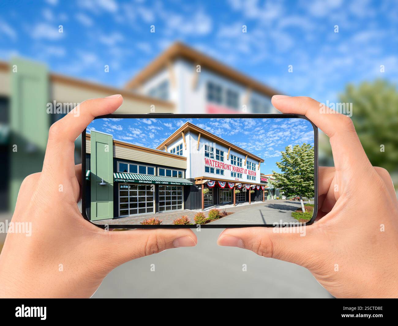 Retail cell hi-res stock photography and images - Alamy