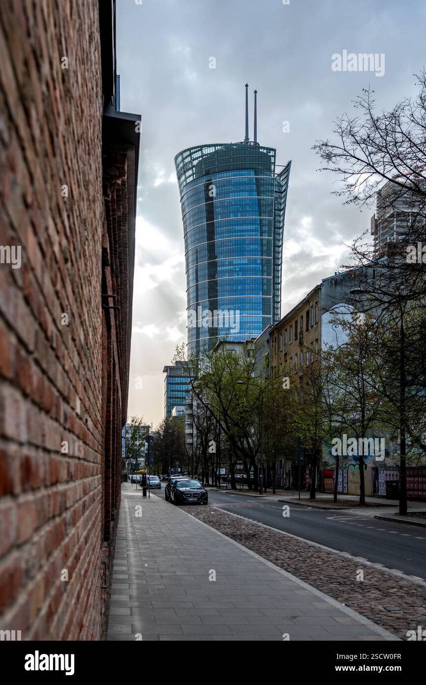 Warsaw spire, glass tower Stock Photo - Alamy