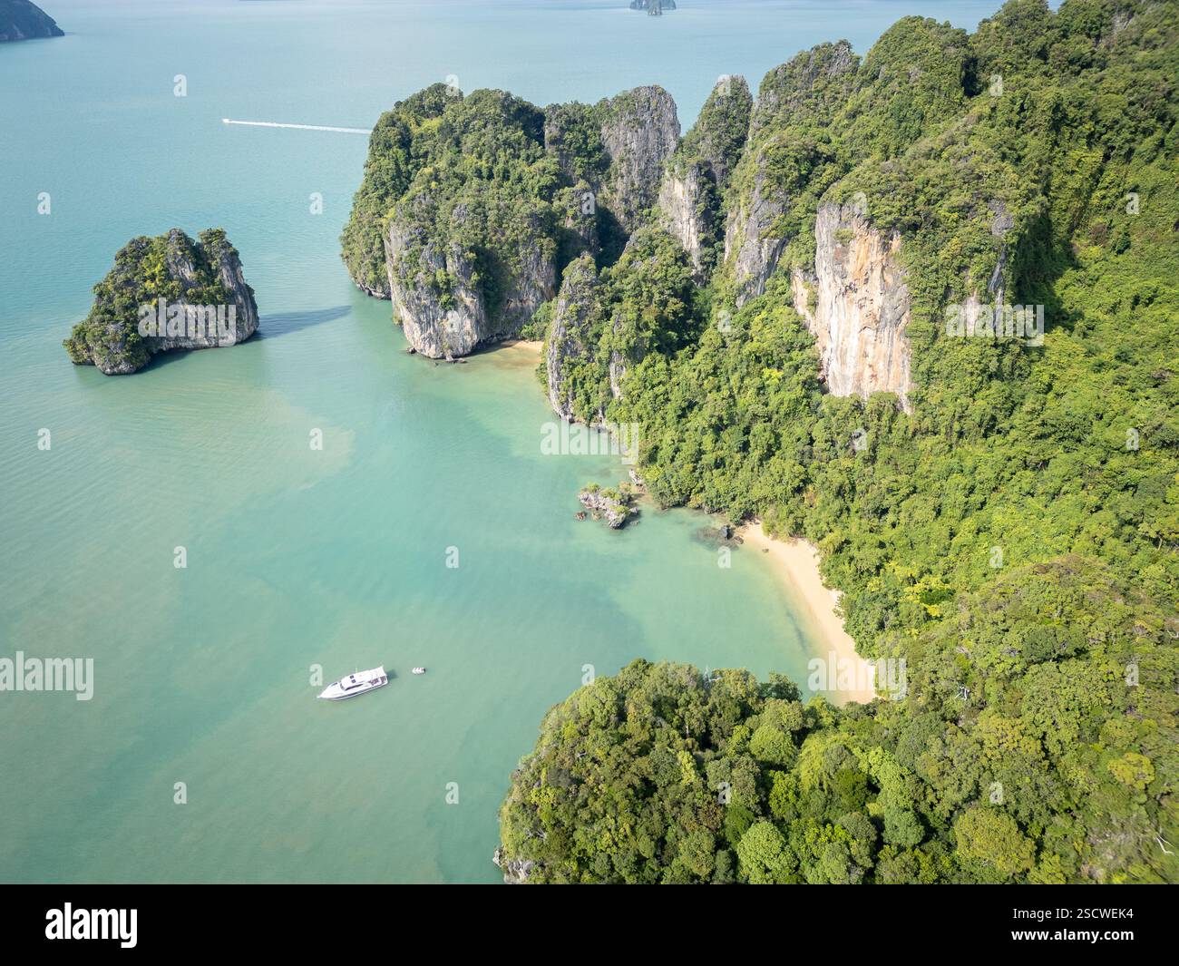 Aerial backward beautiful view beach hi-res stock photography and ...
