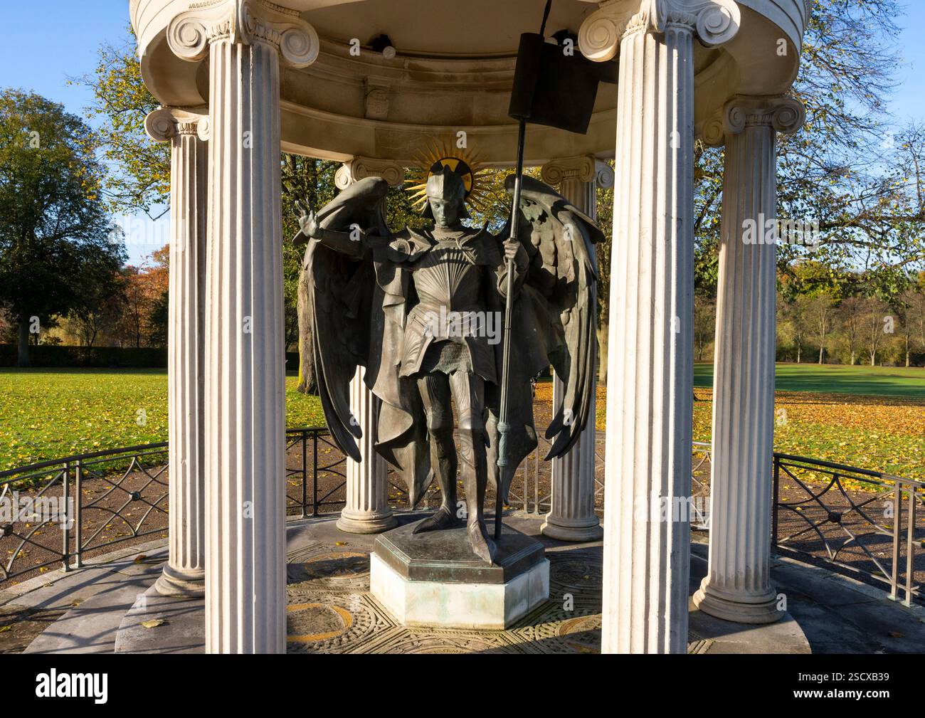 War memorial by George Hubbard, with sculpture of St Michael by Allan ...