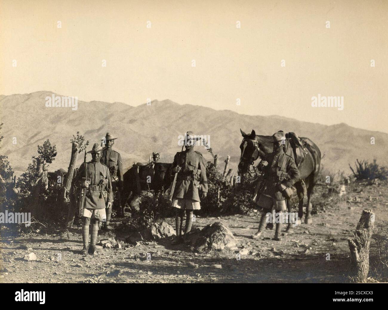 Royal ghurka rifles hi-res stock photography and images - Alamy