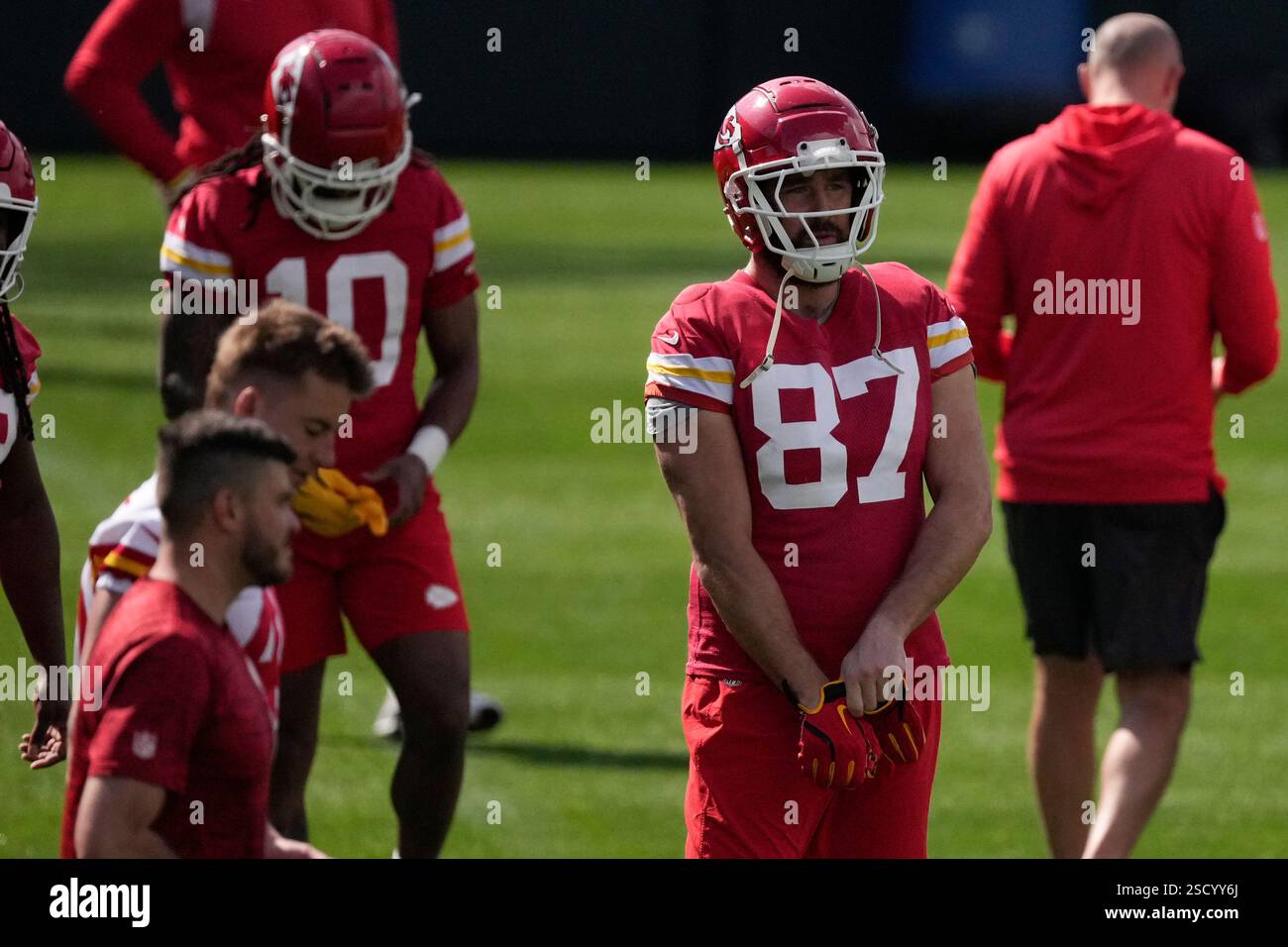 Kansas City Chiefs tight end Travis Kelce (87) stretches during an NFL ...