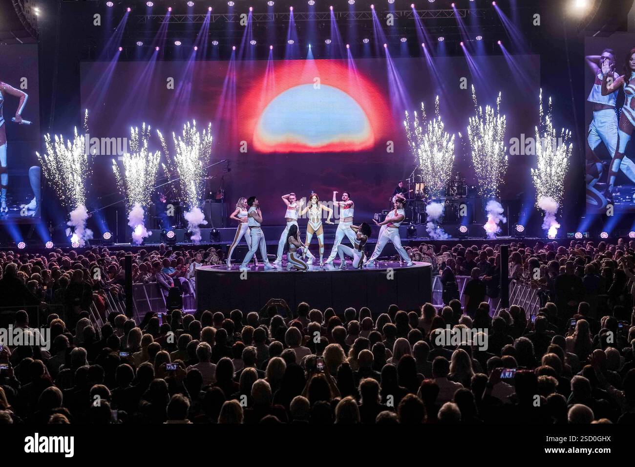 06.02.2025, Salzburg, AUT, Unterwegs in Salzburg, Andrea Berg, Arena Tour, Salzburg, Konzert, im ...