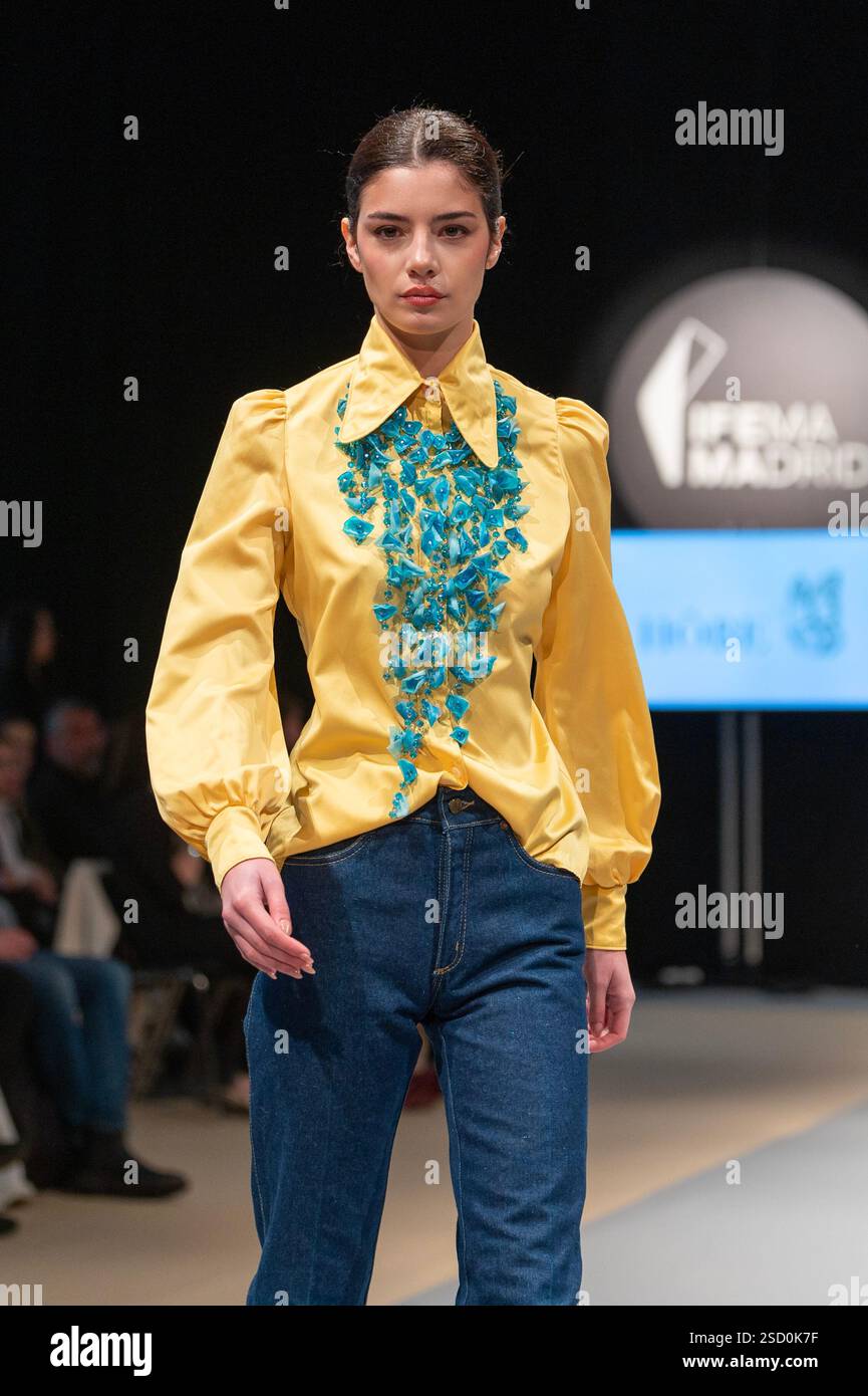 Madrid, Madrid, Spain. 7th Feb, 2025. ISABEL ALVAREZ BARRAGAN modelo ...