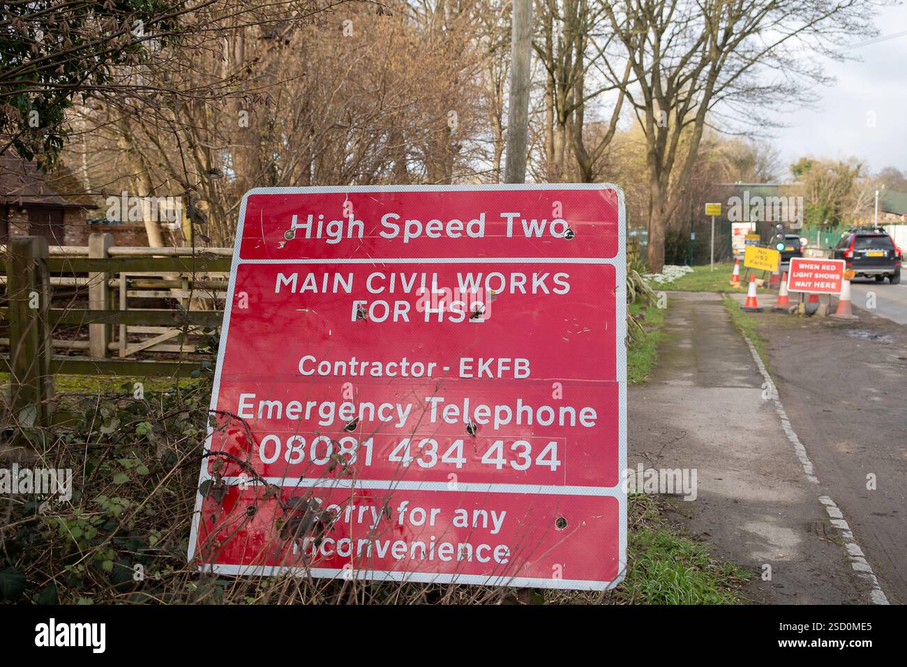 Wendover, UK. 6th February, 2025. An HS2 sign for construction work on ...