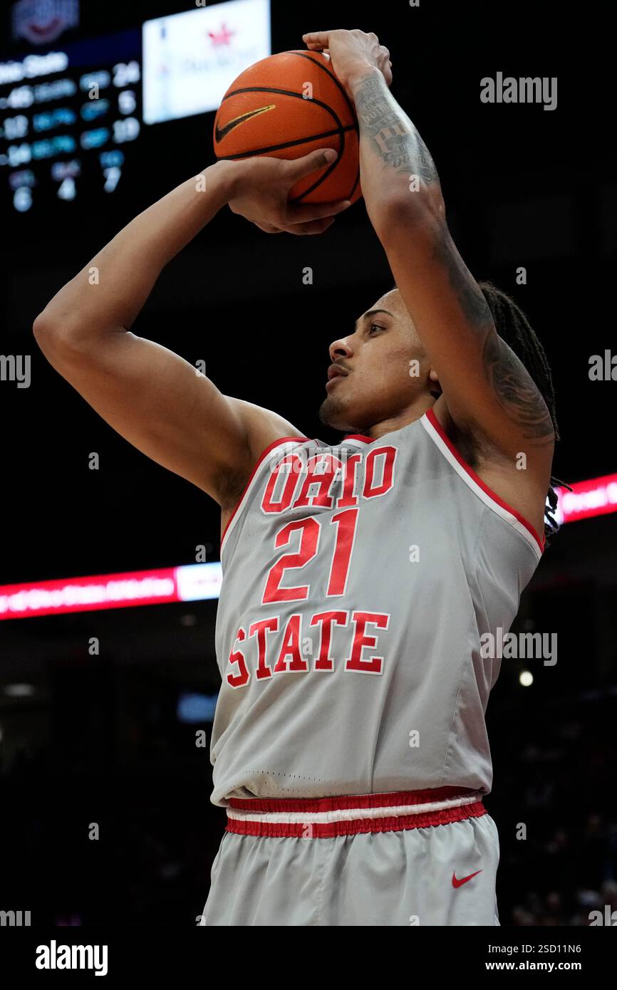 Ohio State forward Devin Royal (21) in the second half of an NCAA ...