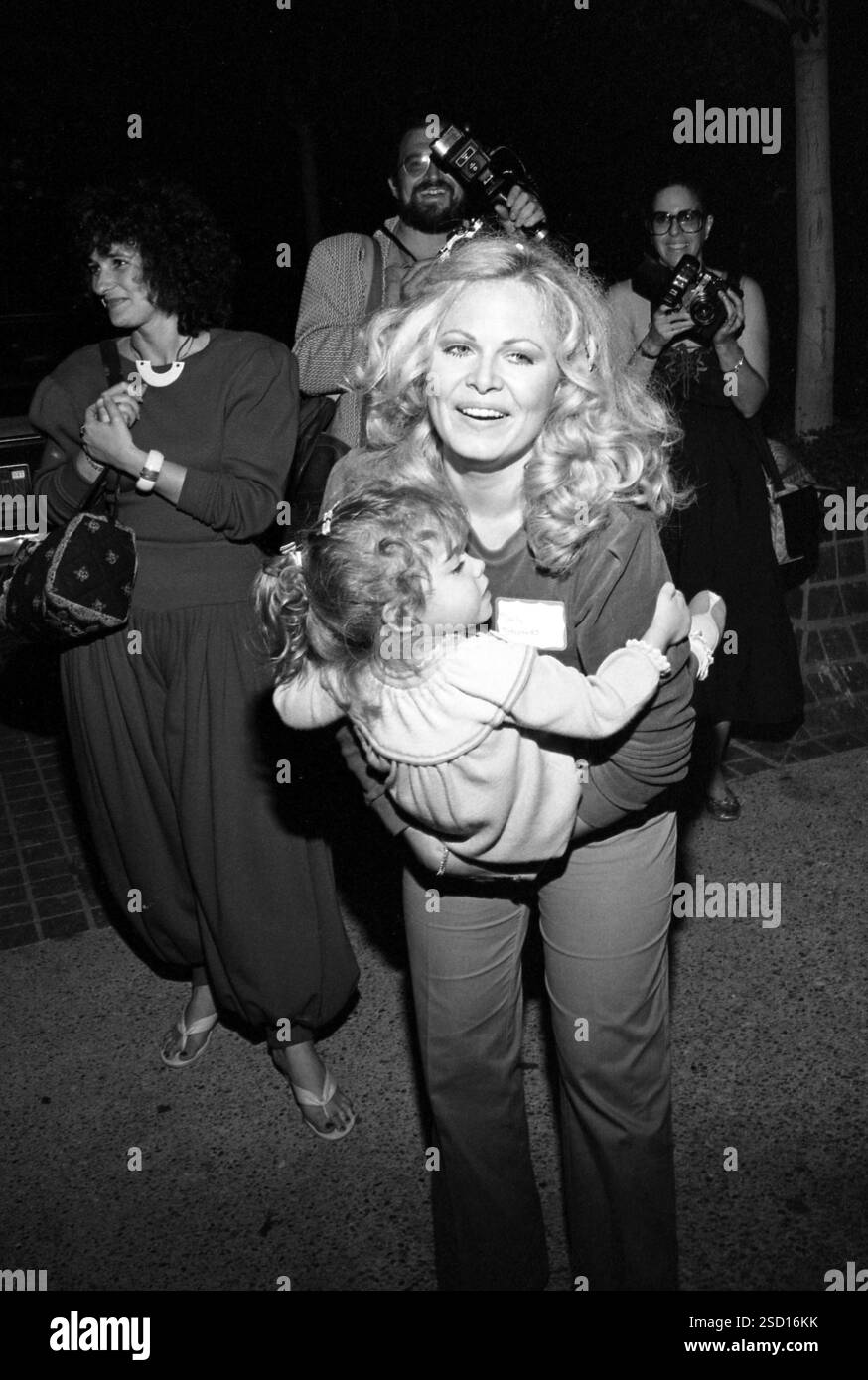 Sally Struthers and daughter Samantha Circa 1980's Credit: Ralph ...