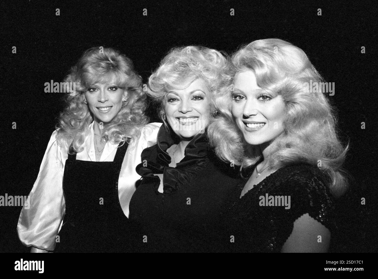 Audrey Landers with sister Judy Landers (Left) and mother Ruth Landers ...