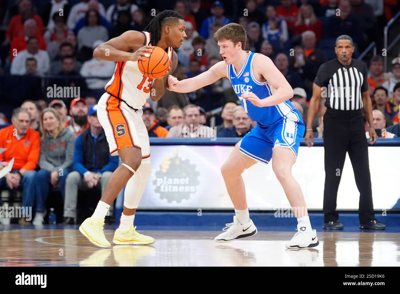 SYRACUSE, NY - FEBRUARY 05: Duke Blue Devils Guard Kon Knueppel (7 ...