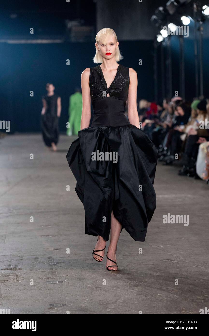 New York, USA. 06th Feb, 2025. Model Patricia Zajac is seen on the ...