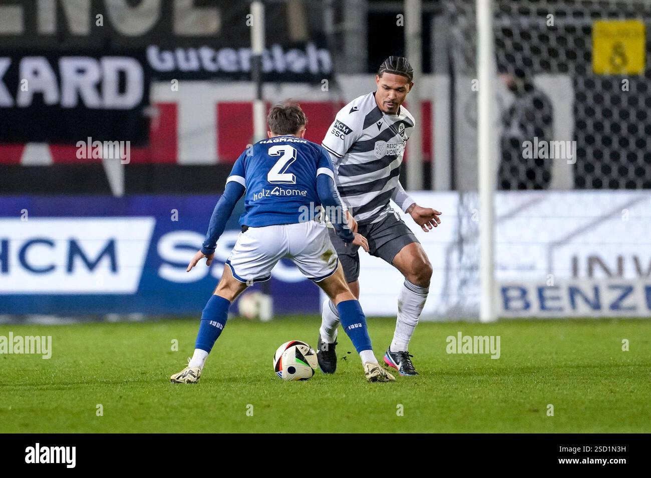 Sandhausen, Deutschland. 07th Feb, 2025. v.li.: Felix Hagmann ...