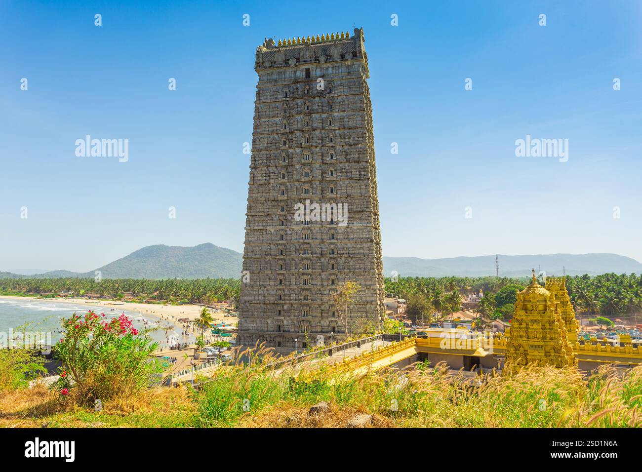 MURUDESHWAR, INDIA - MARCH 12 2017: Gopuram of Murudeshwar Temple was ...