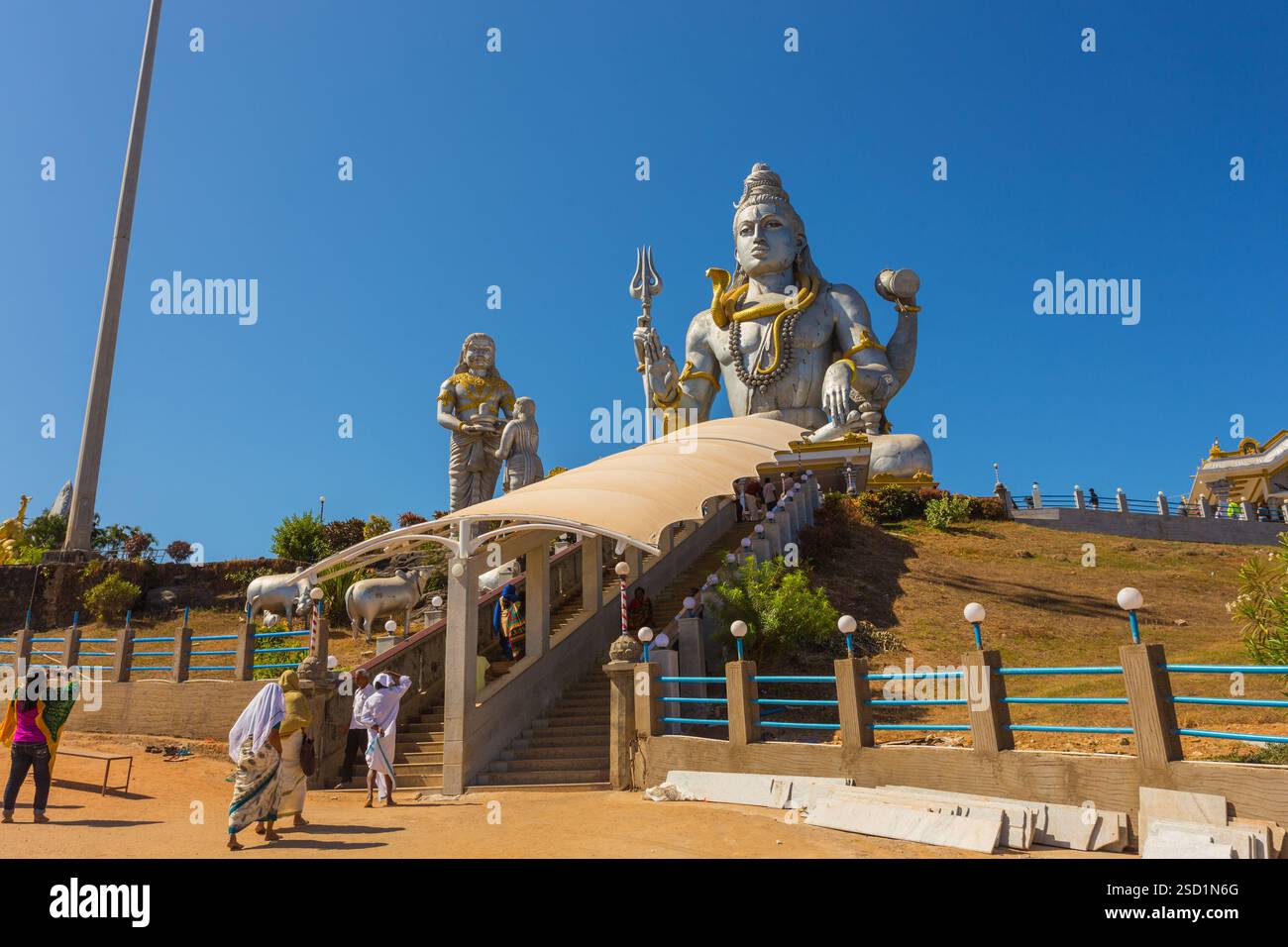 MURUDESHWAR, INDIA - MARCH 12 2017: Statue of Lord Shiva was built at ...