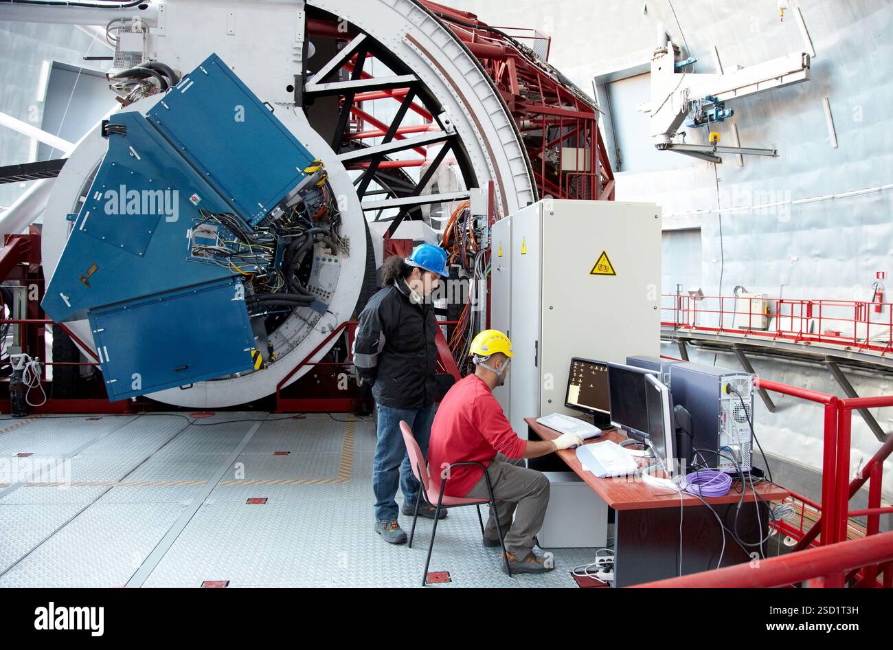 The Gran Telescopio CANARIAS GTC, Roque de los Muchachos Observatory ...