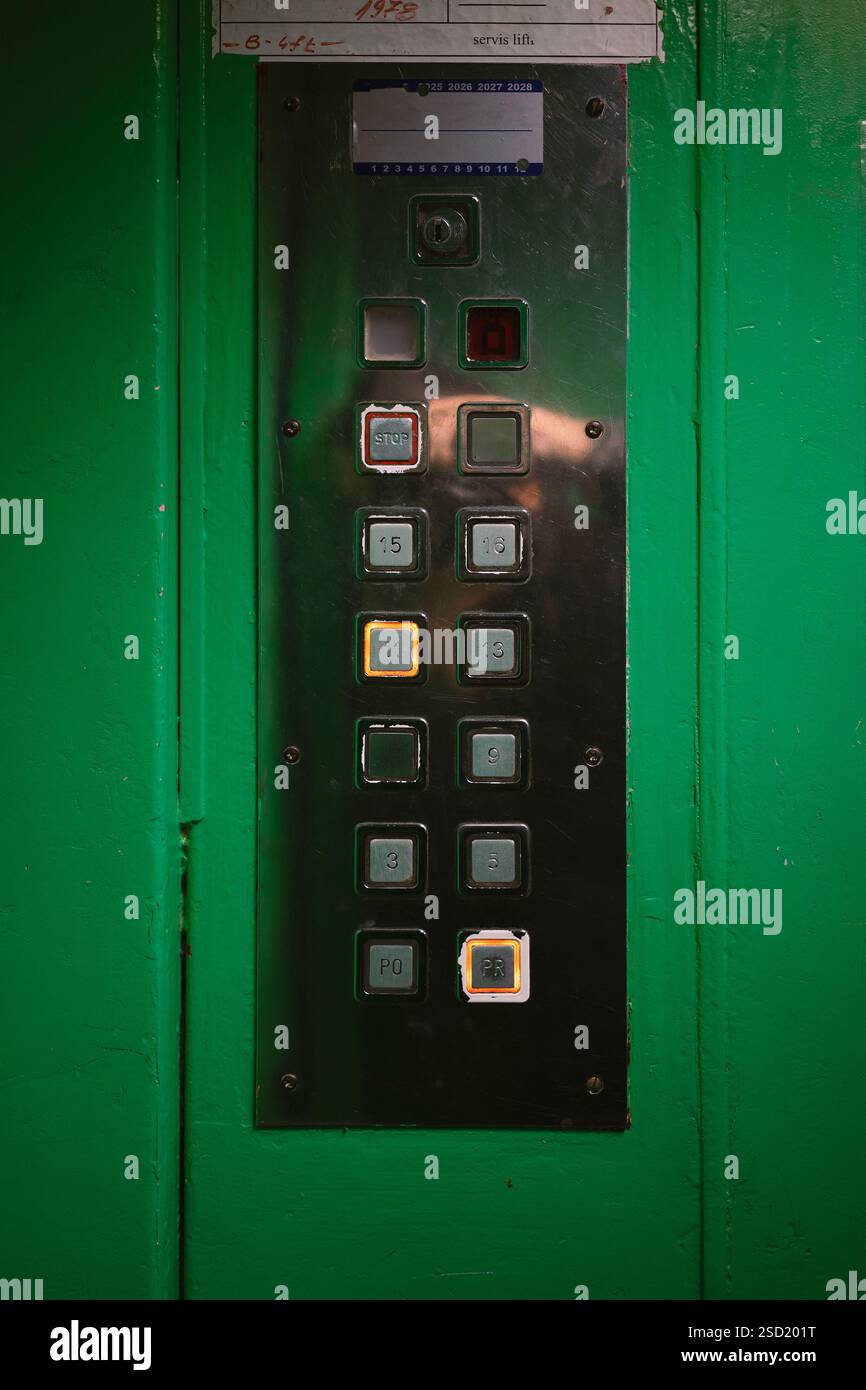 Floors elevator hi-res stock photography and images - Alamy