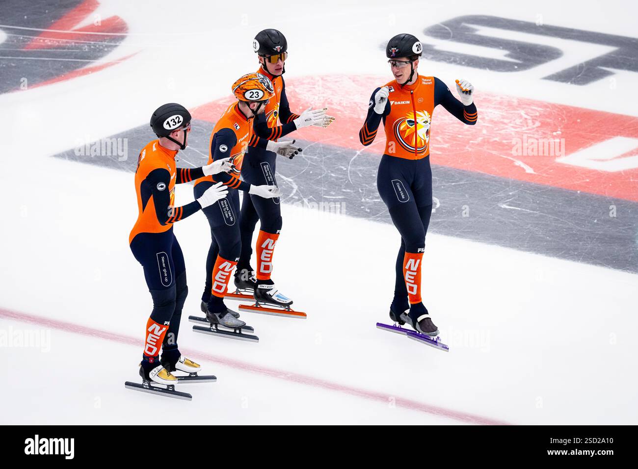 TILBURG, NETHERLANDS - FEBRUARY 7: Itzhak De Laat of Netherlands, Jens ...