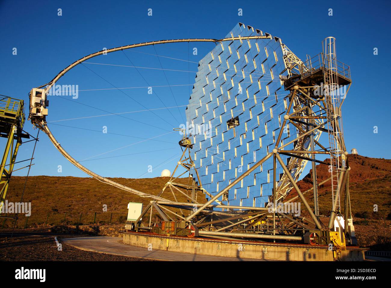 The MAGIC Telescopes, Roque de los Muchachos Observatory, La Palma ...