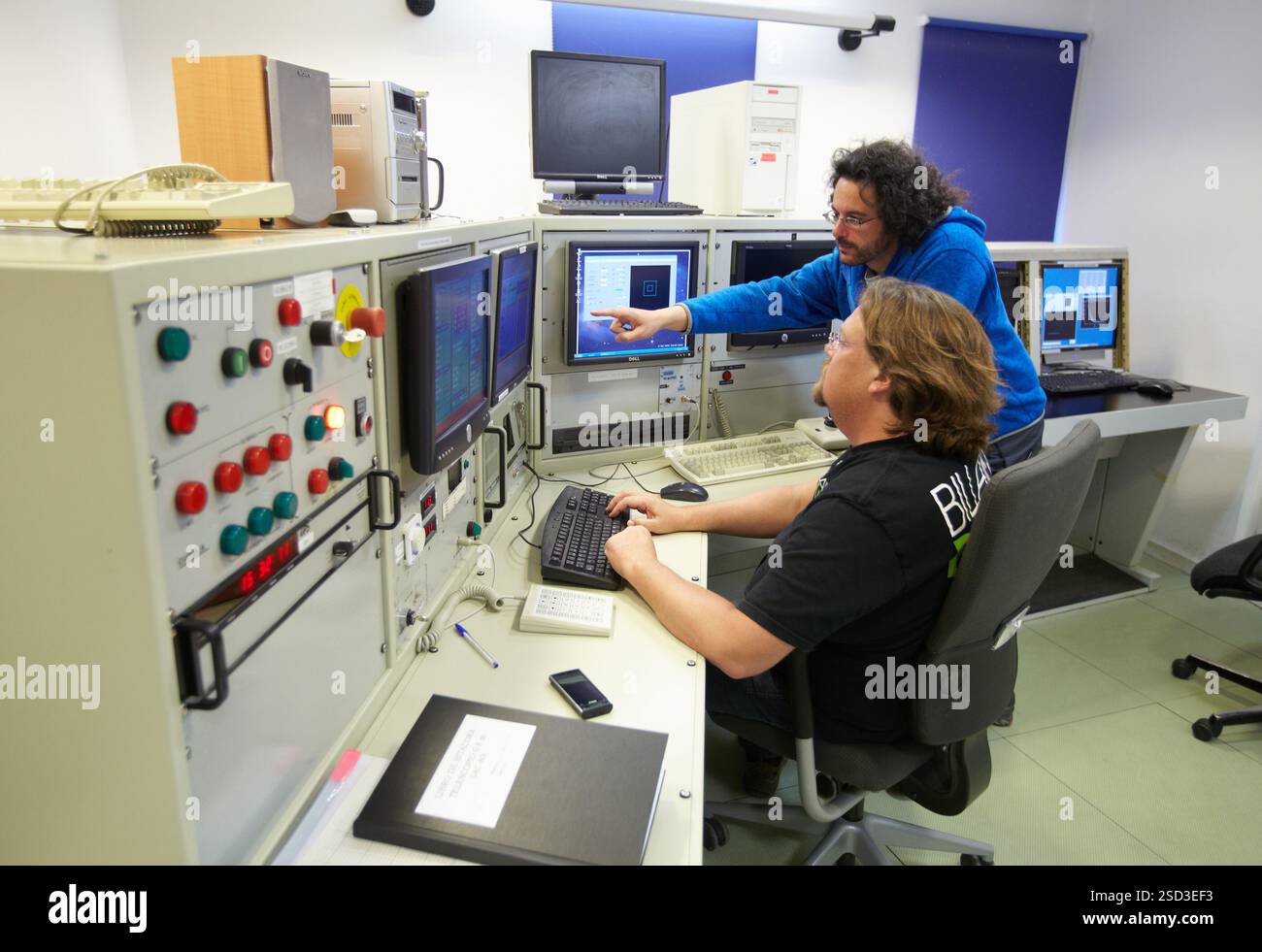 The IAC-80 Telescope, Observatorio del Teide, Tenerife, Canary Islands ...