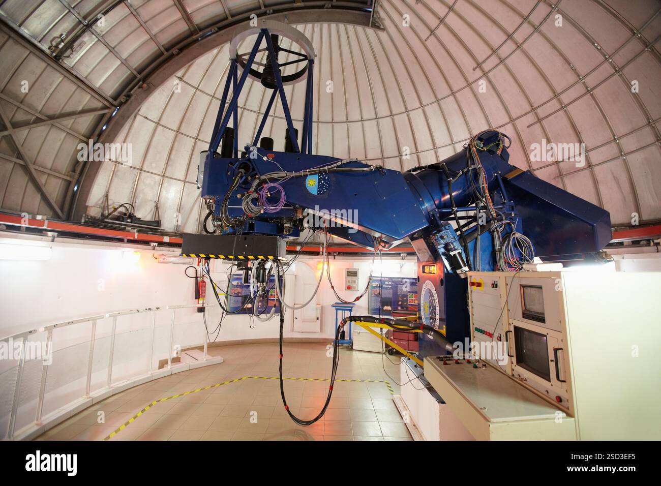 Iac 80 hi-res stock photography and images - Alamy