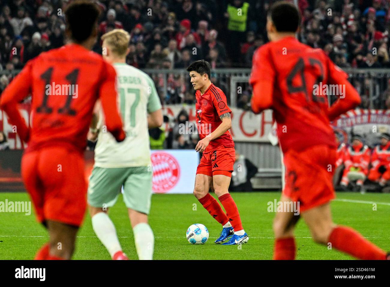 07.02.2025, Allianz-Arena, M?nchen, GER, 1. FBL, FC Bayern M?nchen vs SV Werder Bremen, im Bild ...
