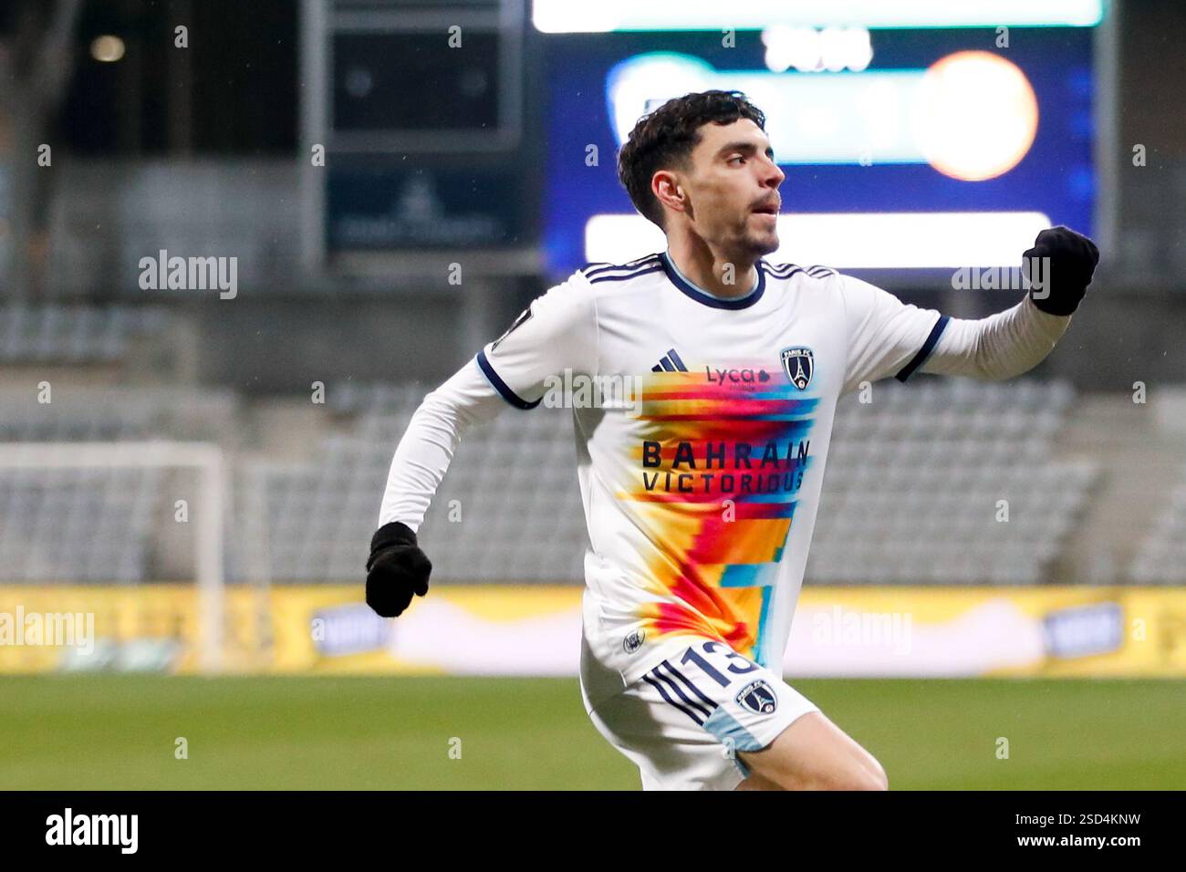 13 Mathieu CAFARO (pfc) during the Ligue 2 BKT match between Paris FC ...