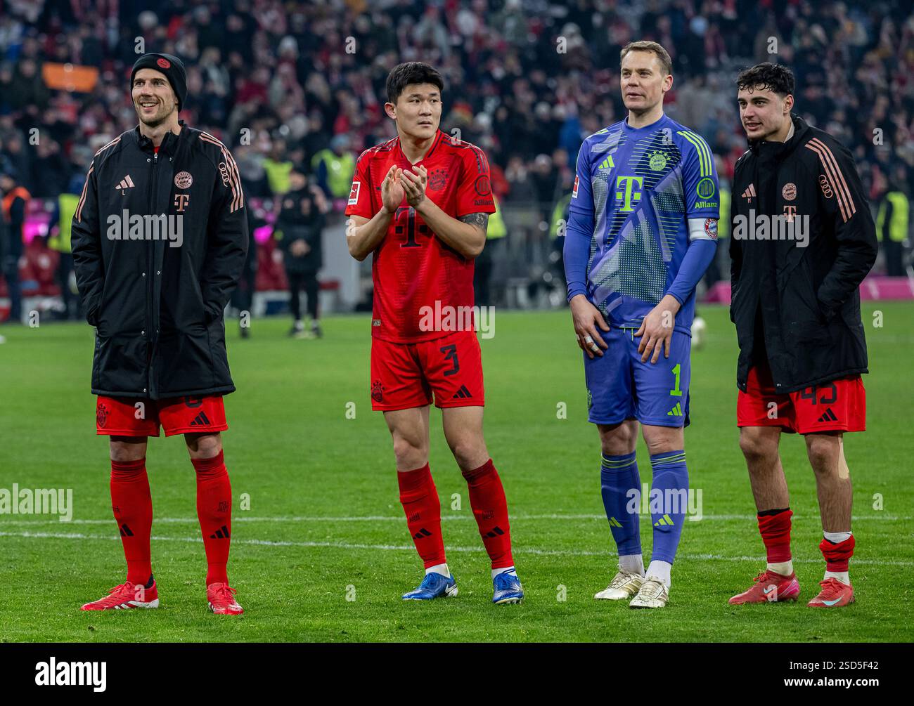 Leon Goretzka (FC Bayern Muenchen, #8), Minjae Kim (FC Bayern Muenchen ...