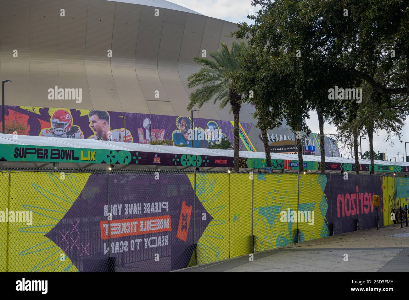 New Orleans, LA, USA - February 7, 2025: Caesars Superdome and security ...