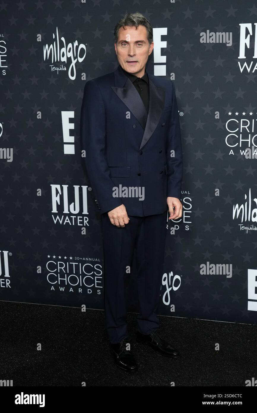 Rufus Sewell arrives at the 30th Critics Choice Awards on Friday, Feb ...