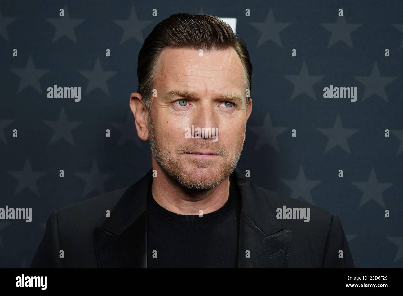 Ewan McGregor arrives at the 30th Critics Choice Awards on Friday, Feb ...
