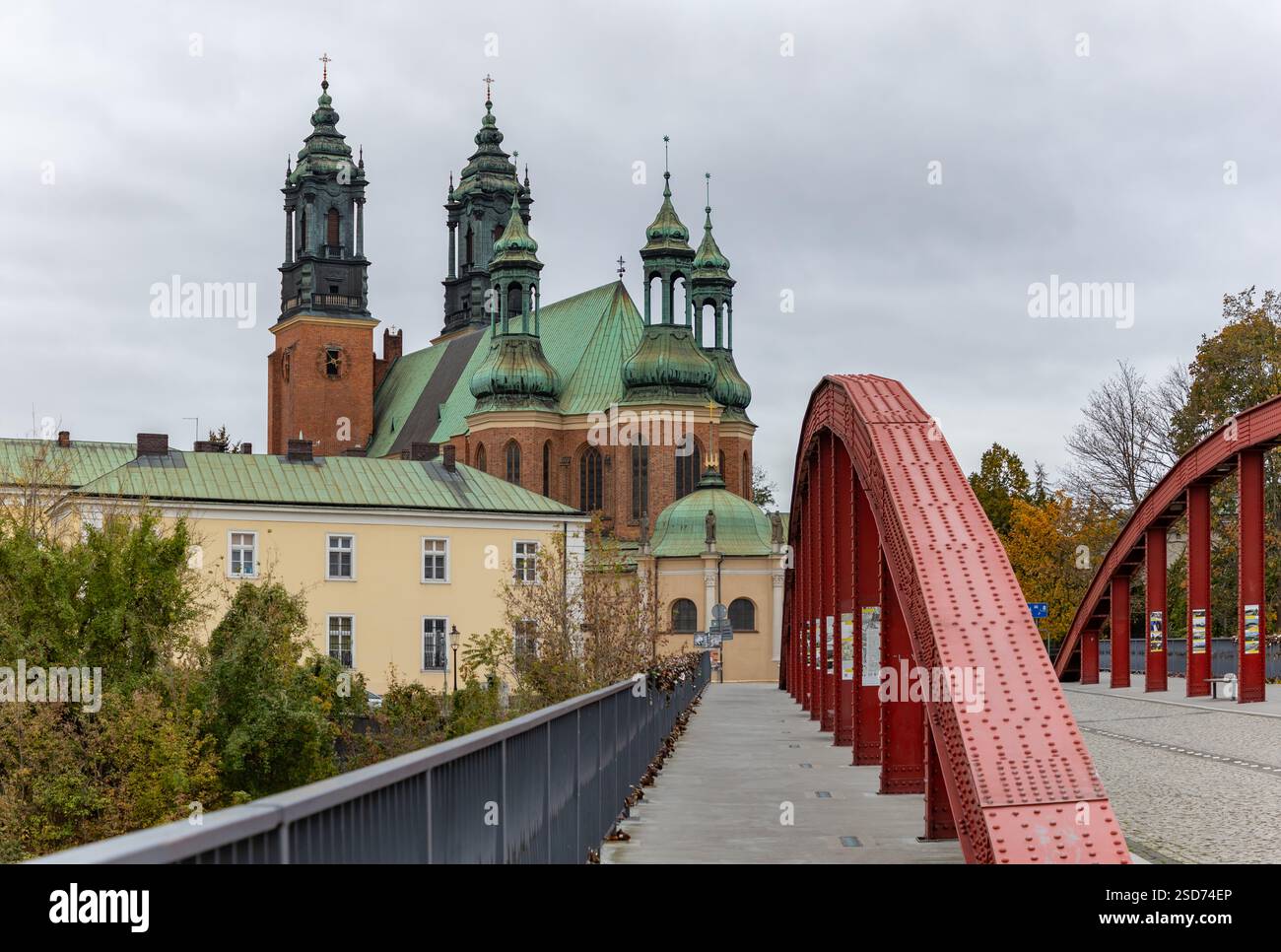 A picture of the Bishop Jordan Bridge and the Poznan Cathedral Stock ...