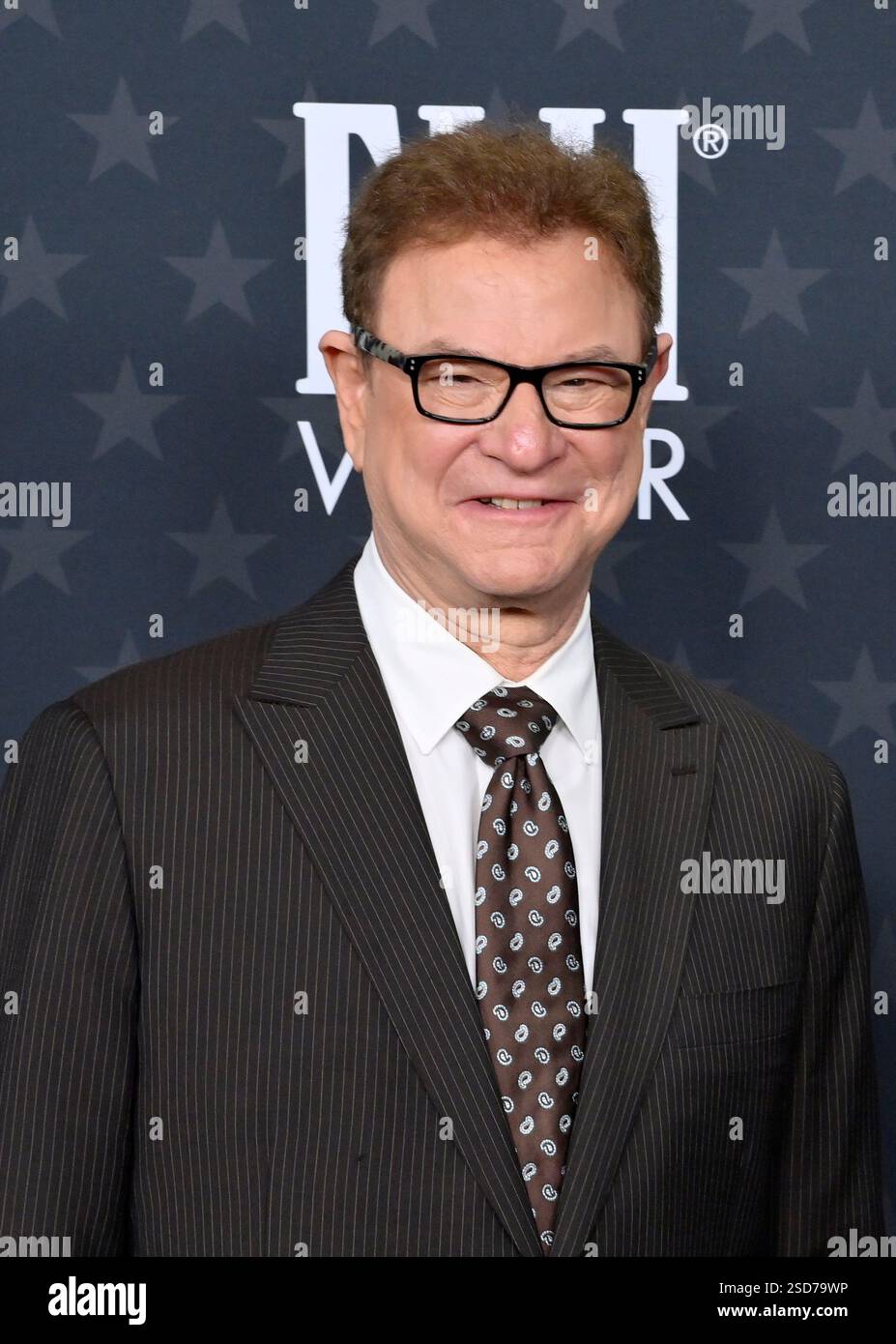 Santa Monica, United States. 07th Feb, 2025. Robert Wuhl attends the ...