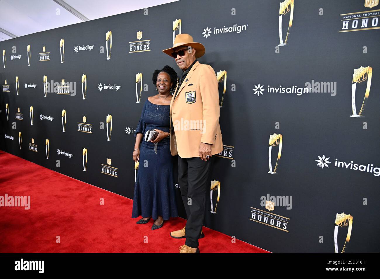 Saenger Theatre. 6th Feb, 2025. New Orleans LA; Robert Brazile and his ...