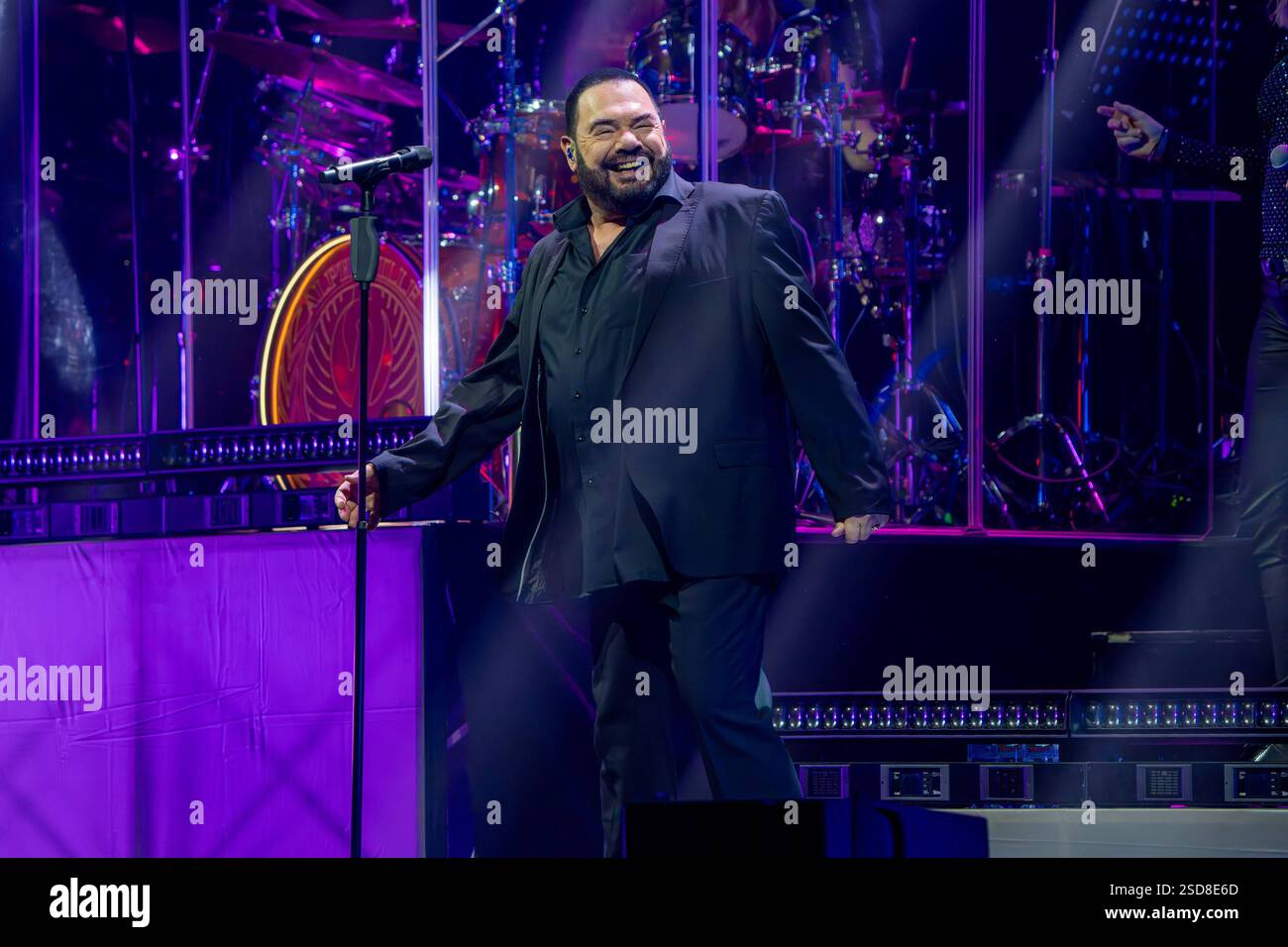 25.01.2025, xkkux, Düsseldorf, Die Band Alphaville performt bei ihrem ...