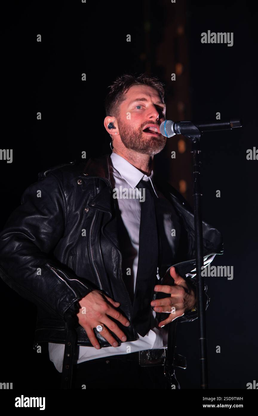 London, United Kingdom. 7th February 2025. Marc E Bassy warms up the ...