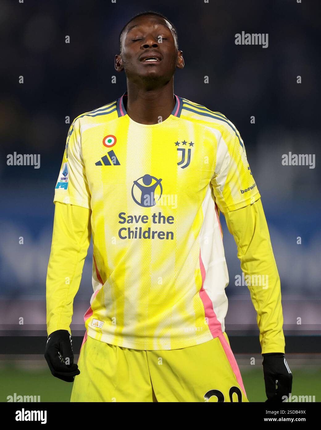 Como, Italy. 7th Feb, 2025. Randal Kolo Muani of Juventus reacts during ...