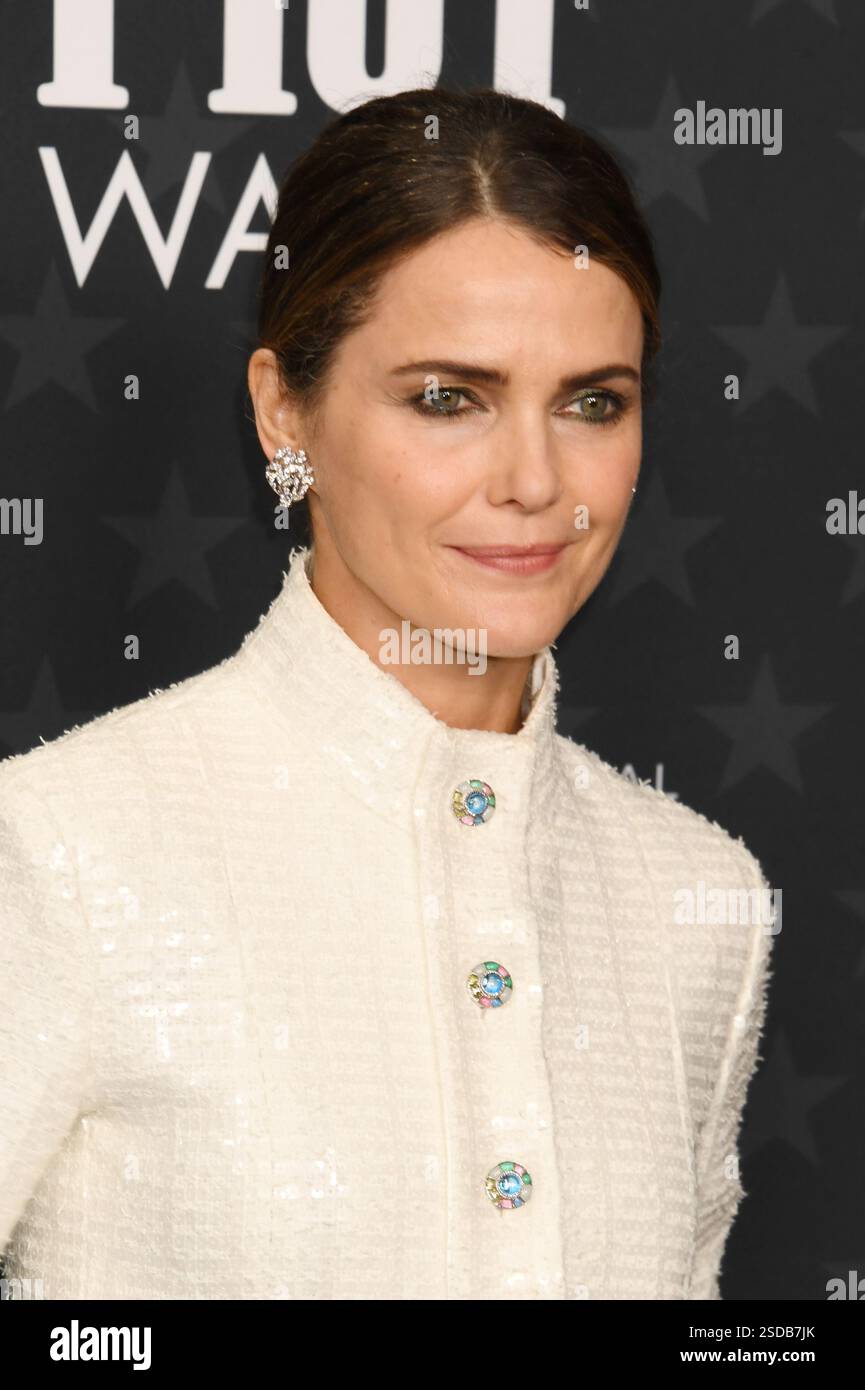 Santa Monica, Ca. 07th Feb, 2025. Keri Russell at the 30th Annual ...