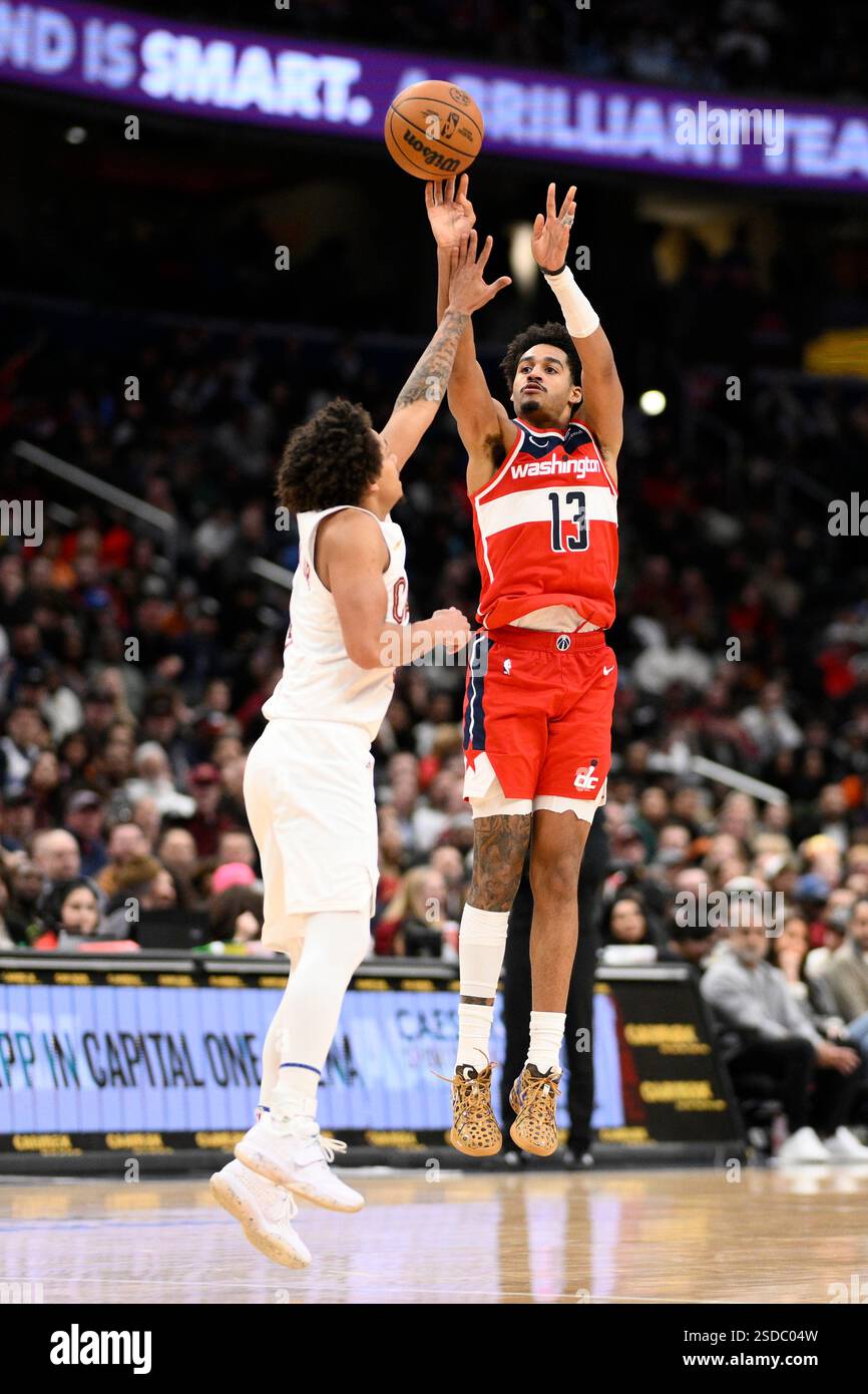 Washington Wizards guard Jordan Poole (13) shoots against Cleveland ...