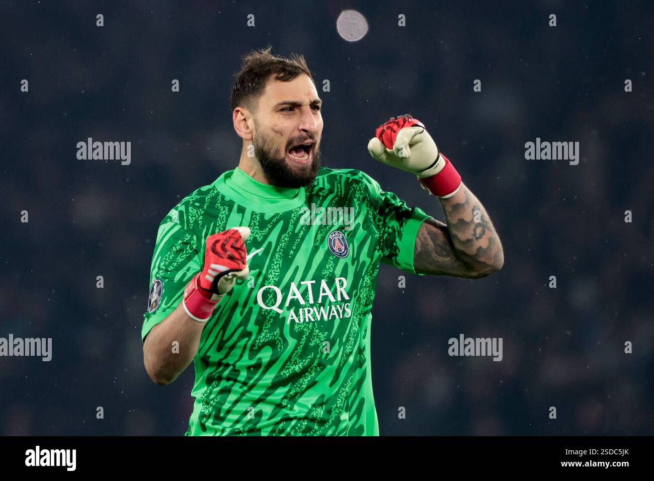 Paris, France. 07th Feb, 2025. PSG goalkeeper Gianluigi Donnarumma ...