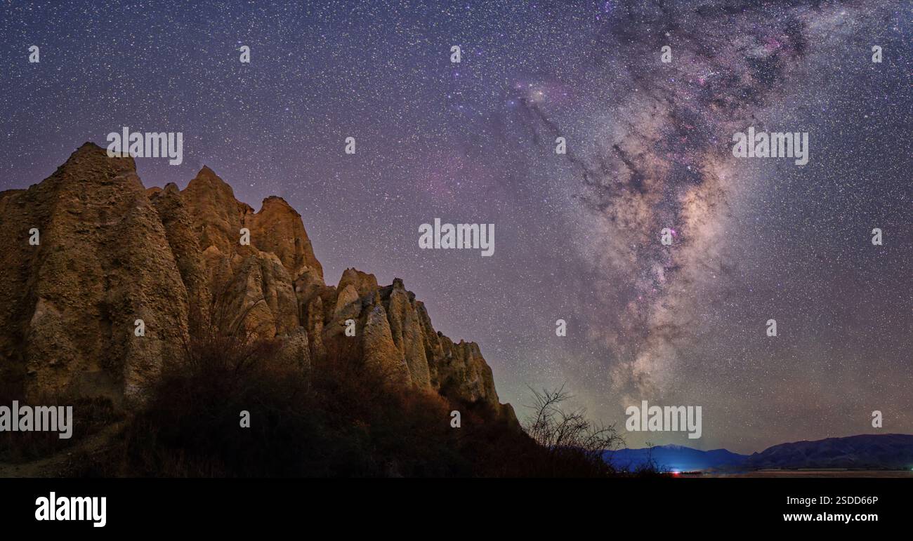 The core of the Milky Way rising above the clay cliffs at Omarama, New ...