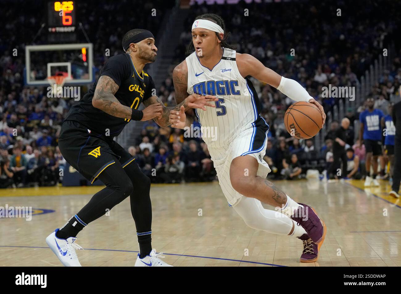 Orlando Magic forward Paolo Banchero (5) drives to the basket against ...