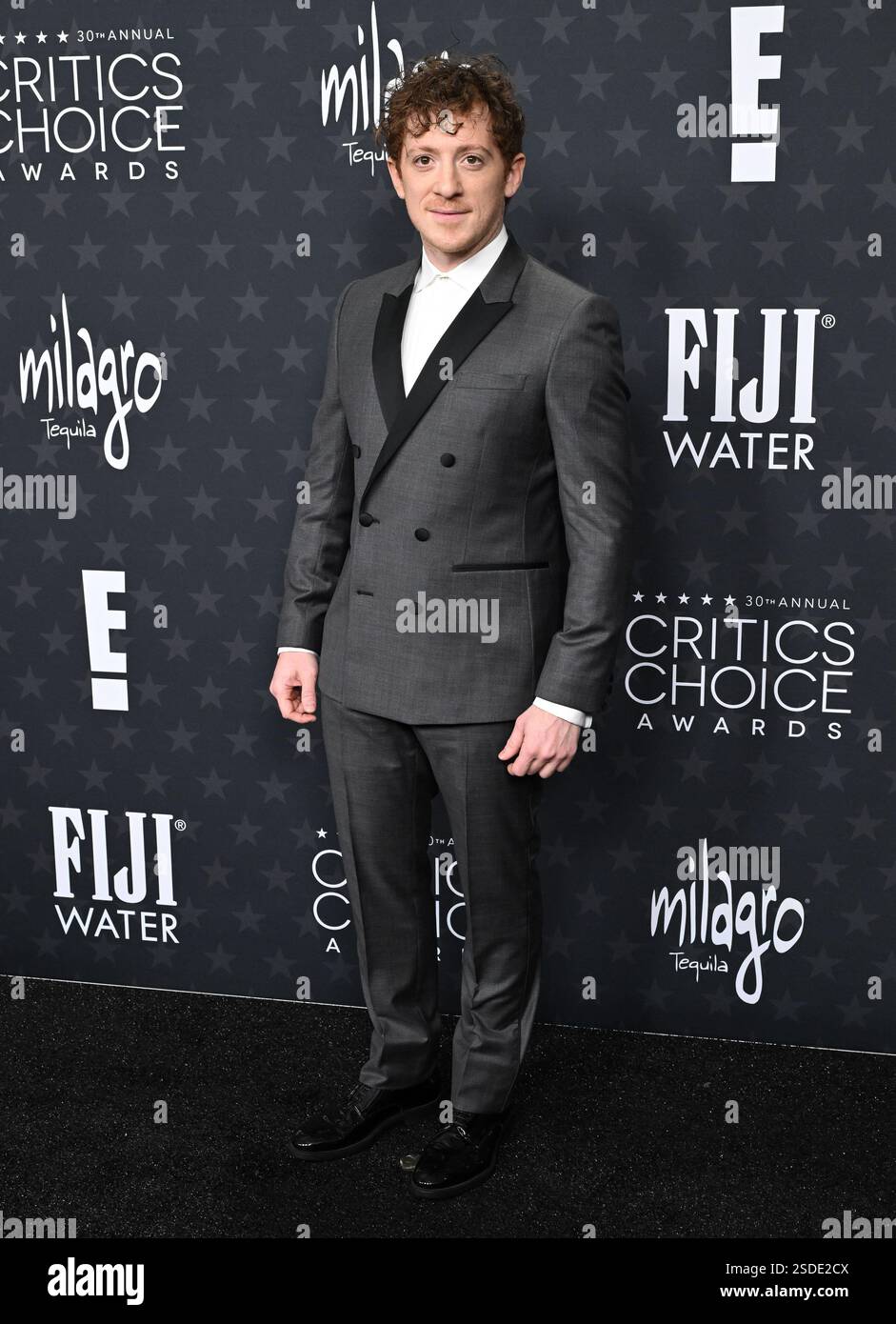 Santa Monica, USA. 07th Feb, 2025. Ethan Slater arriving to the 30th ...